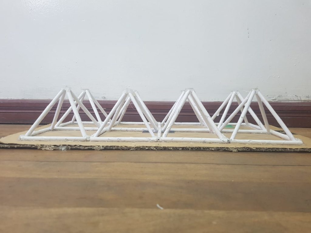 ESTRUCTURAS TRIANGULARES – Tecnonautas Bolivia